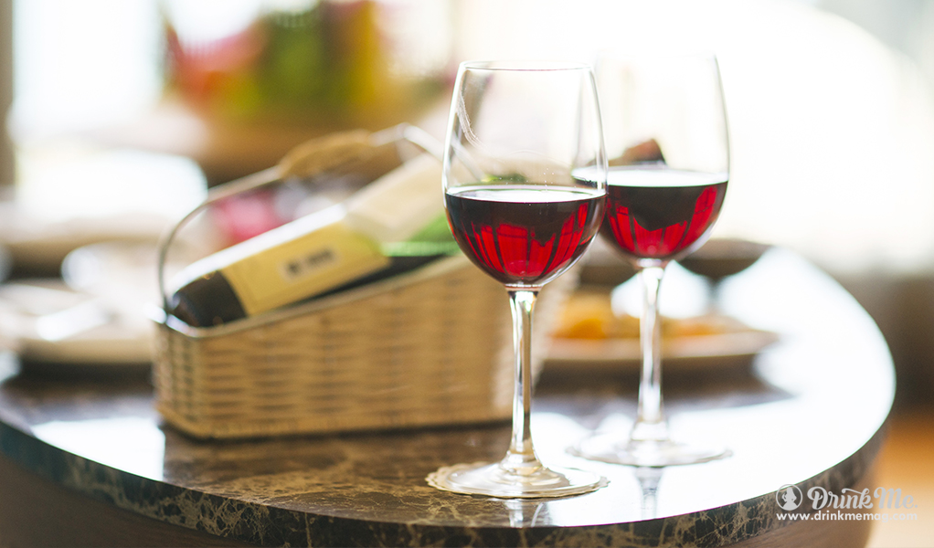 Red Red Wine You Make Me Feel So Fine Top 5 Bordeaux Reds To End Your Day Drink Me Magazine